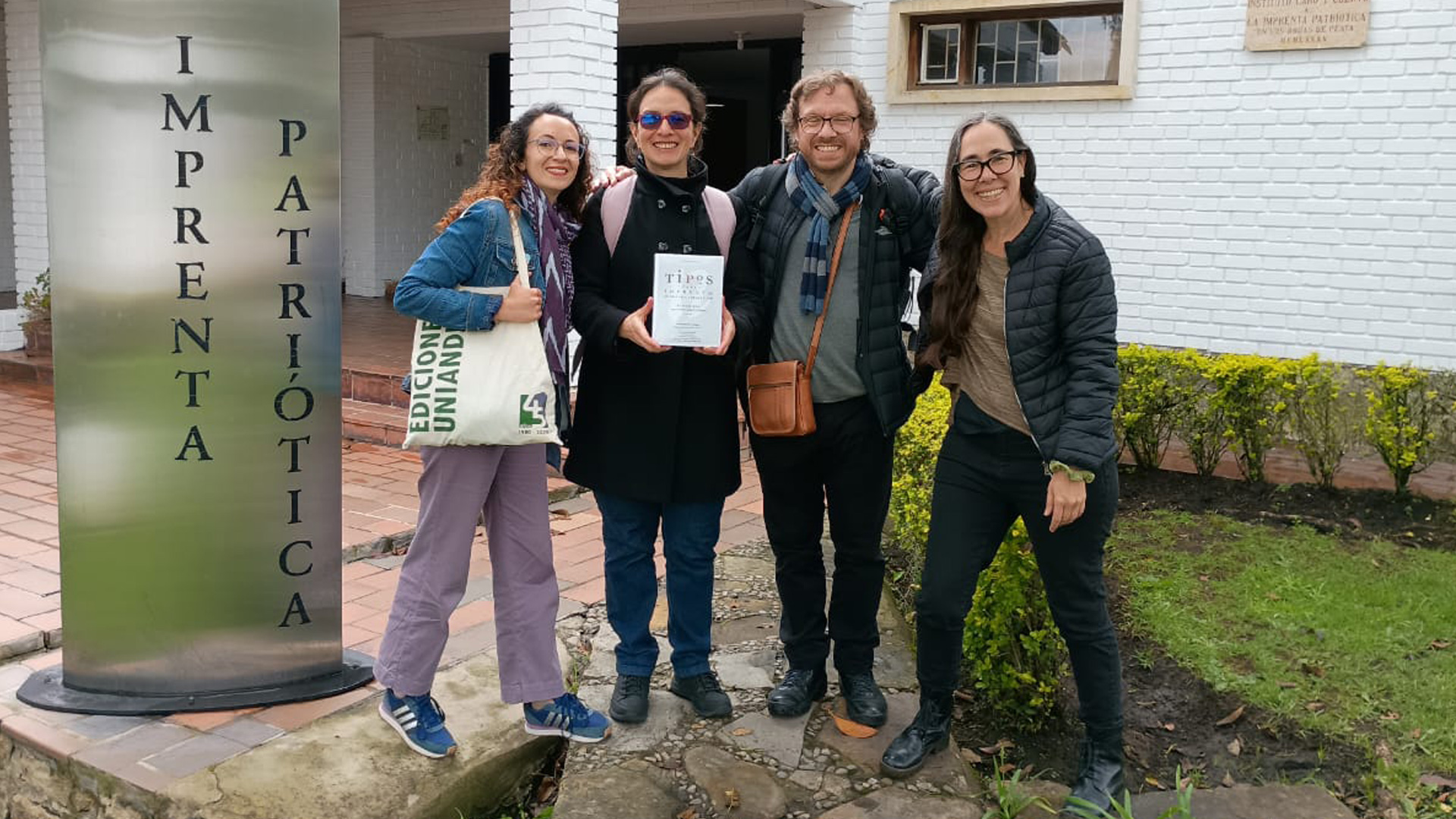 Visita con la investigadora Marina Garone Gravier a la Imprenta ...